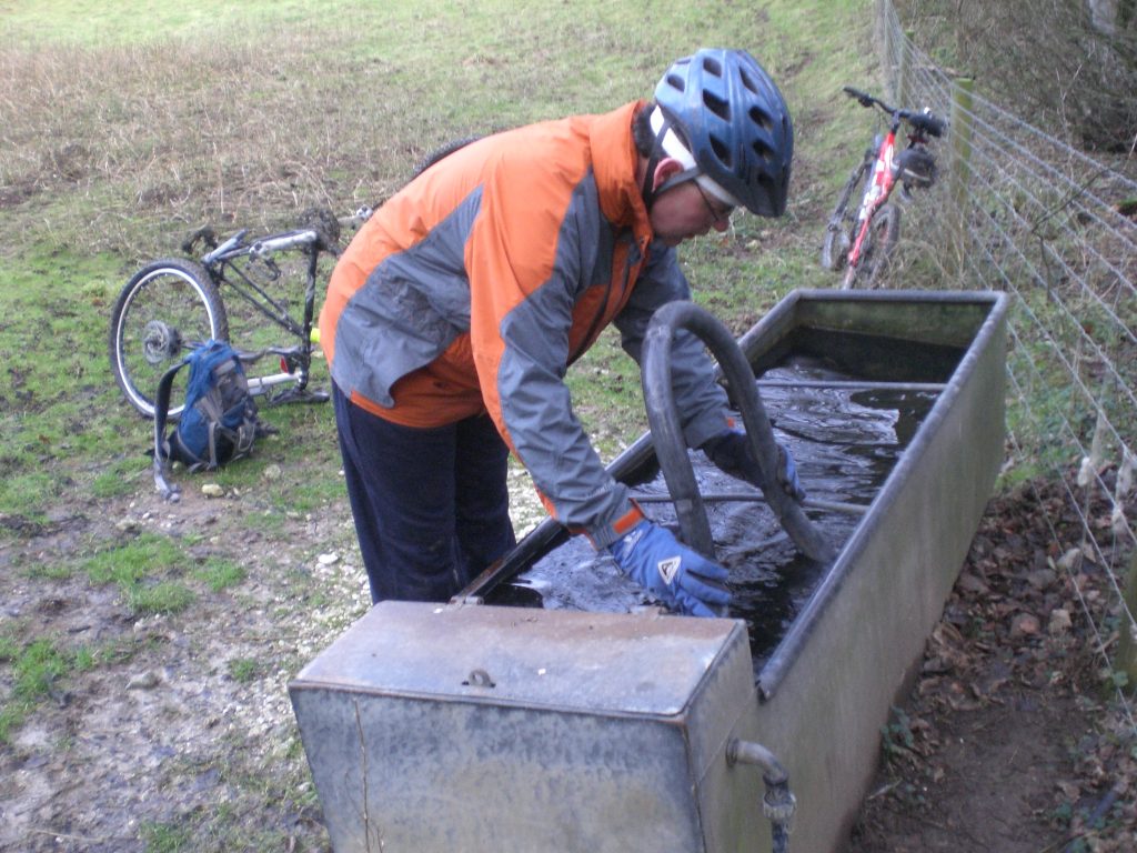How to find a slow puncture - The Findon Gentlemen's Cycling Club